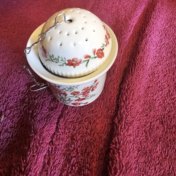 Art | Pink Floral Porcelian Tea Strainer Set | Poshmark